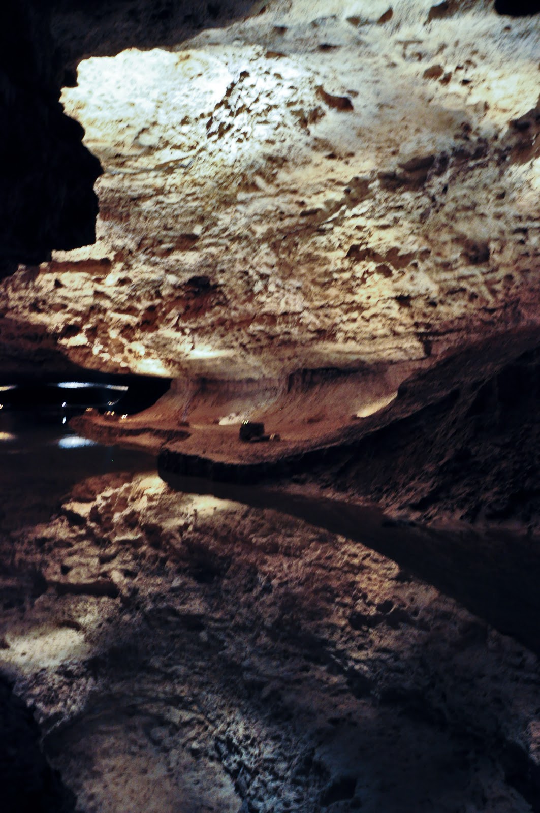 Megan Tyrka Photography: Meramec Cavern and Park