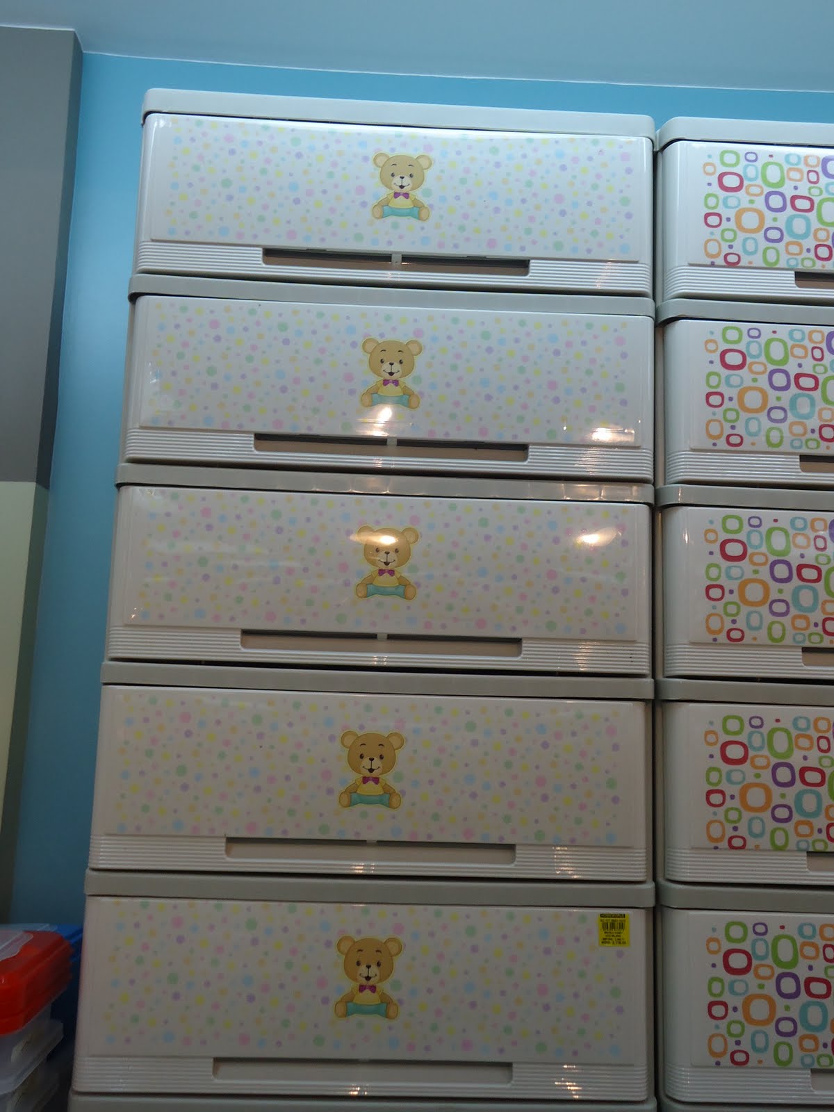 Zooming In...: Day 69: Orocan Storage box