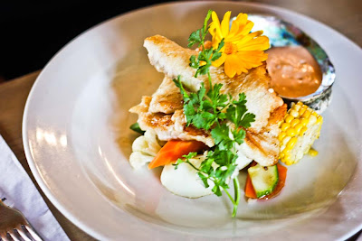 baking = love: A blooming great meal: Fleur's Place, Moeraki