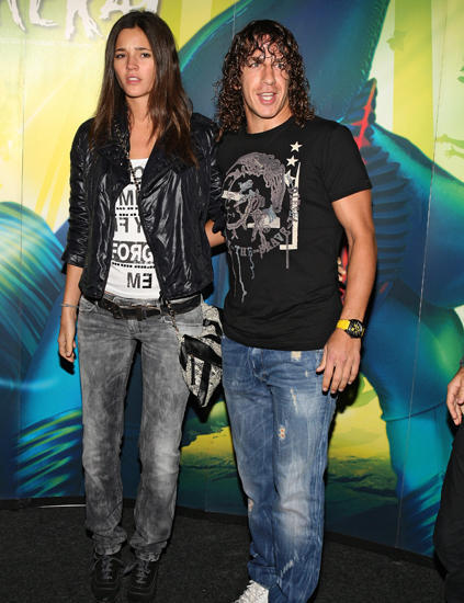 Carles Puyol with Wife Pics | FOOTBALL STARS WALLPAPERS