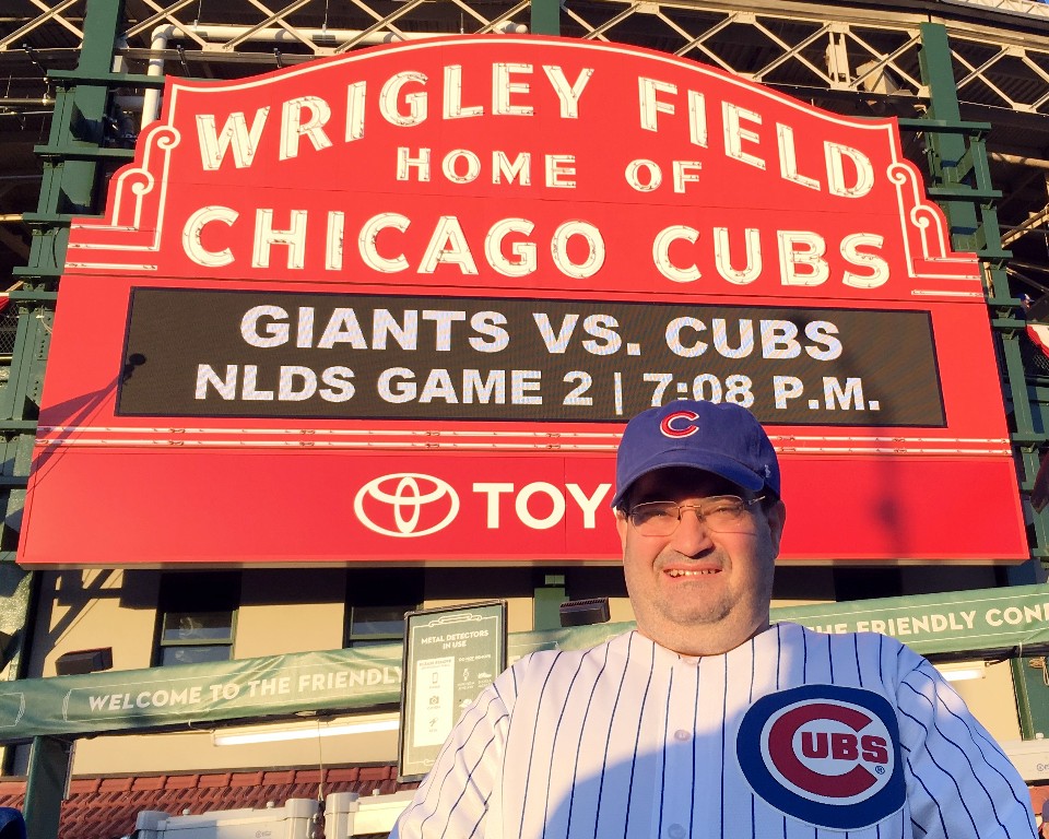 Seth Saith: A Picture with the World Series Trophy ... and a Selfie ...