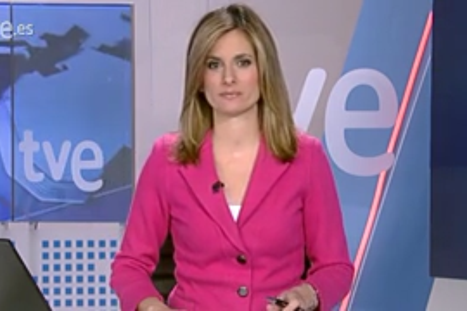vuesalatele: 2012 01 02 @06H45 - ANA ROLDAN, TVE 24H, TELEDIARIO MATINAL