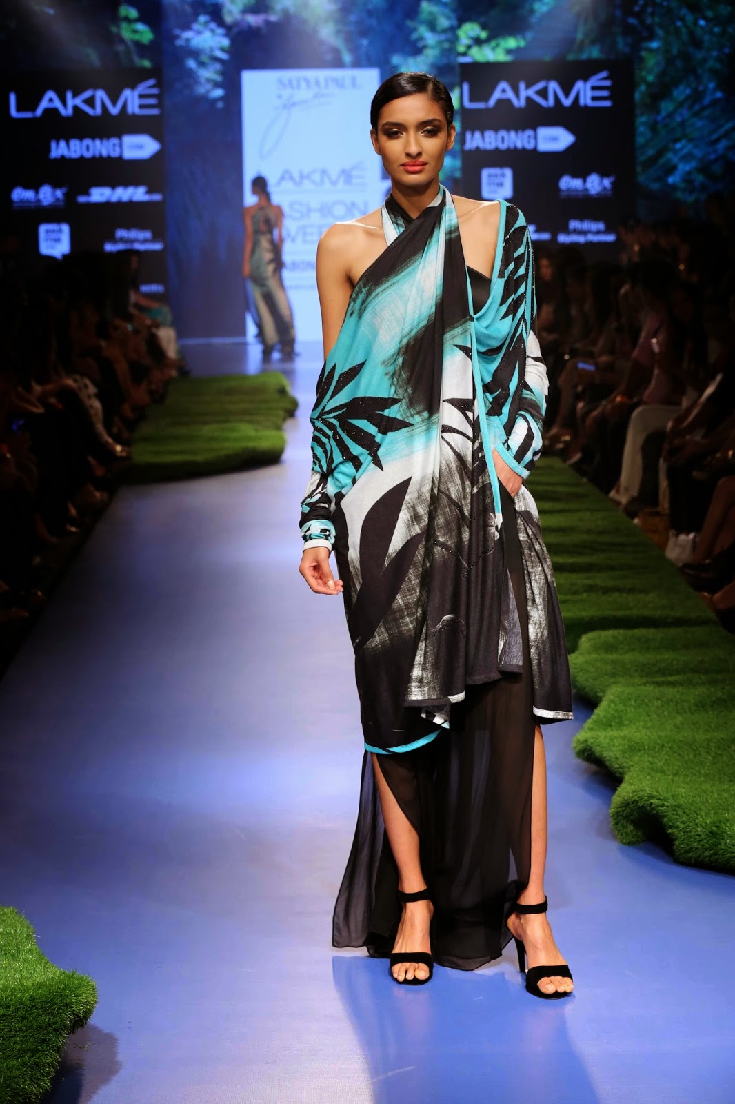 A Quaint Perspective: Lakme' Fashion Week Summer Resort Day 3 Part 2