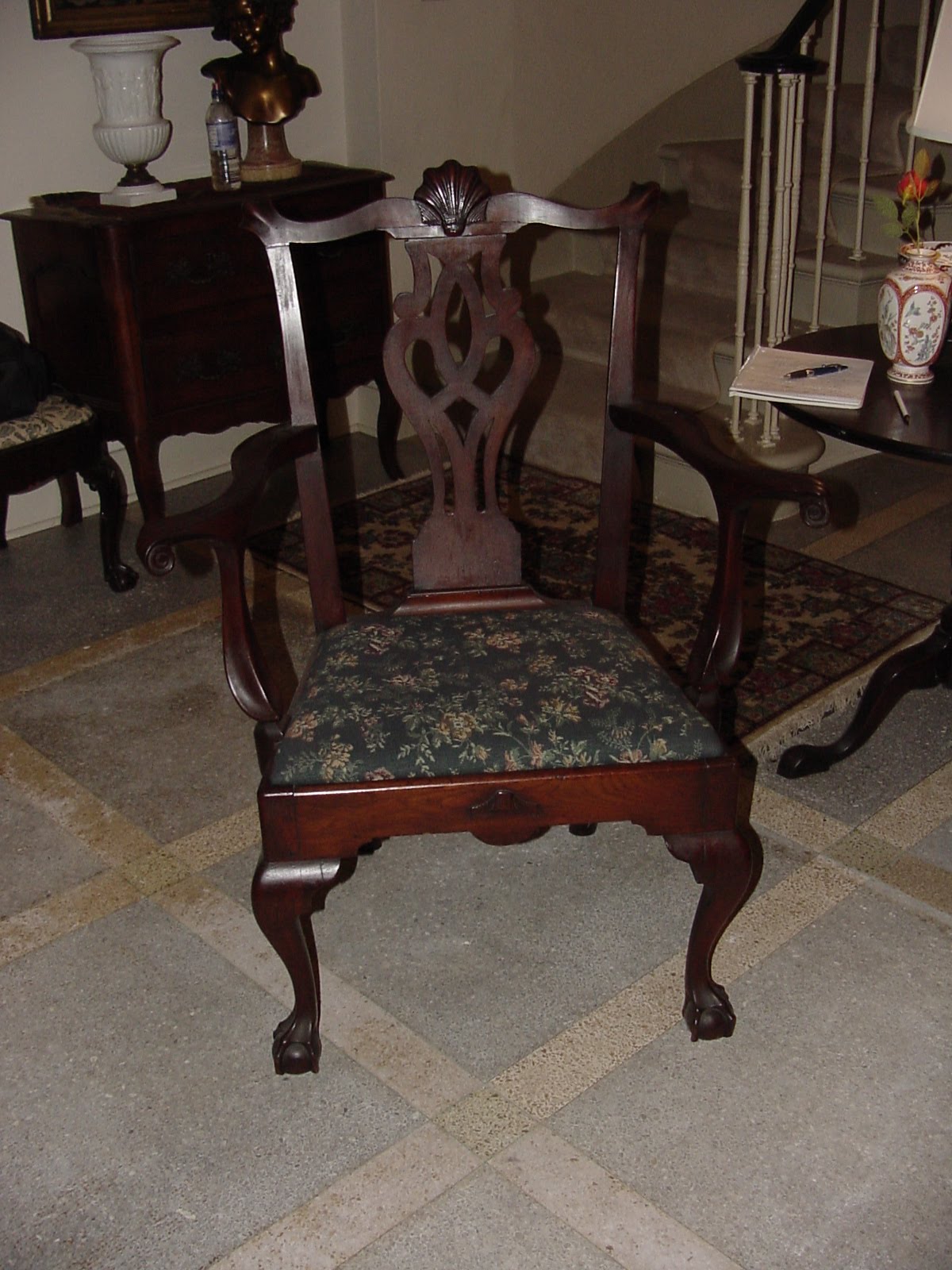 A Connoisseur's Corner: An American Colonial Philadelphia Arm Chair ...