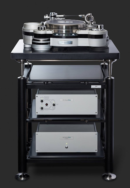 TECHDAS AIR FORCE ONE PREMIUM TURNTABLE – M & S | Ultimate High-Fidelity