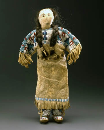 Native Art and Design: Traditional Native American dolls