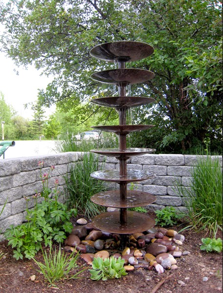 Two Men and a Little Farm: FARM FOUNTAIN, INSPIRATION THURSDAY