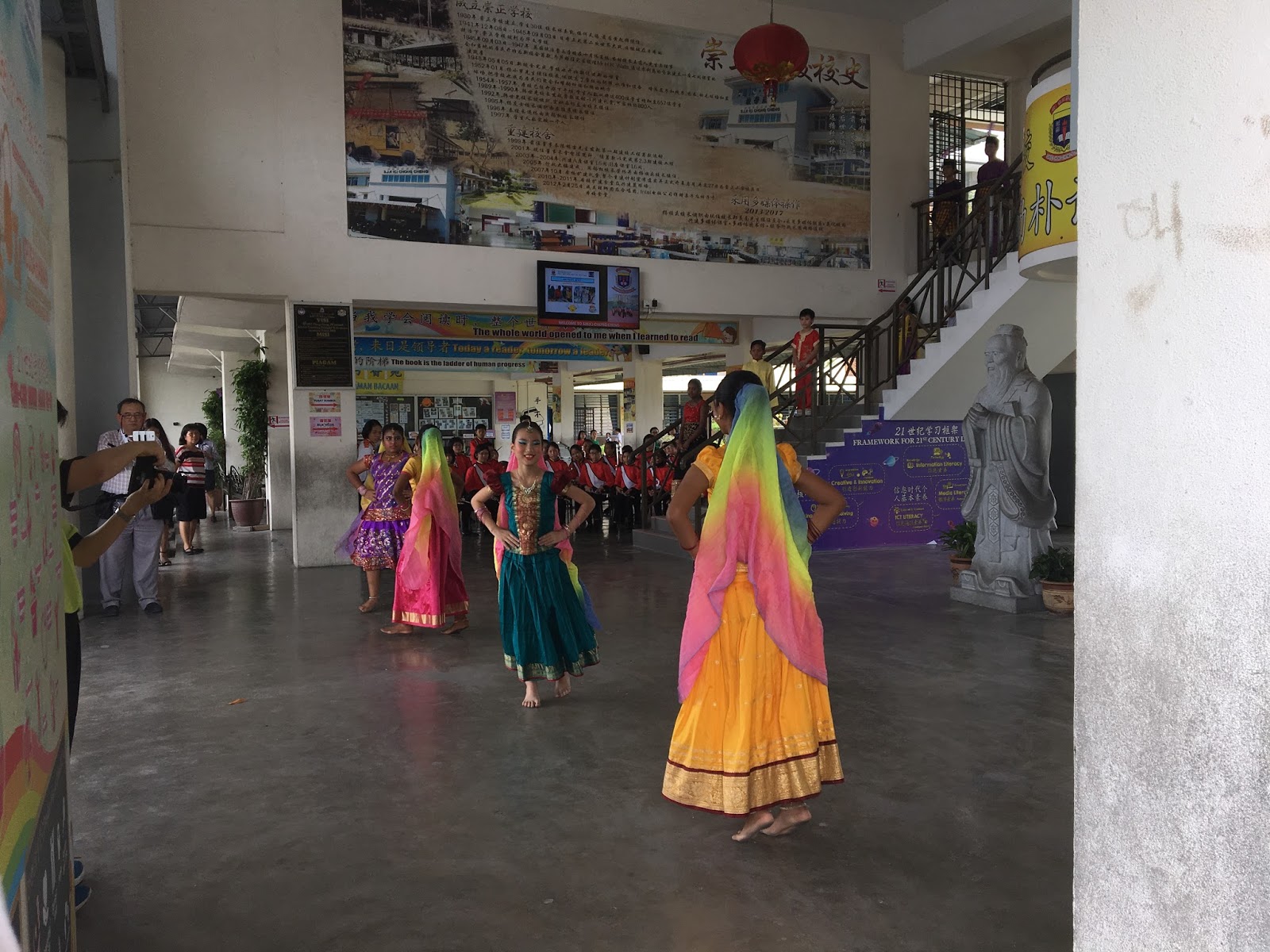 Boss SJKC Chong Cheng