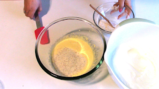 Farfuria vesela: Tort cu blat cu nuca si crema cu cafea