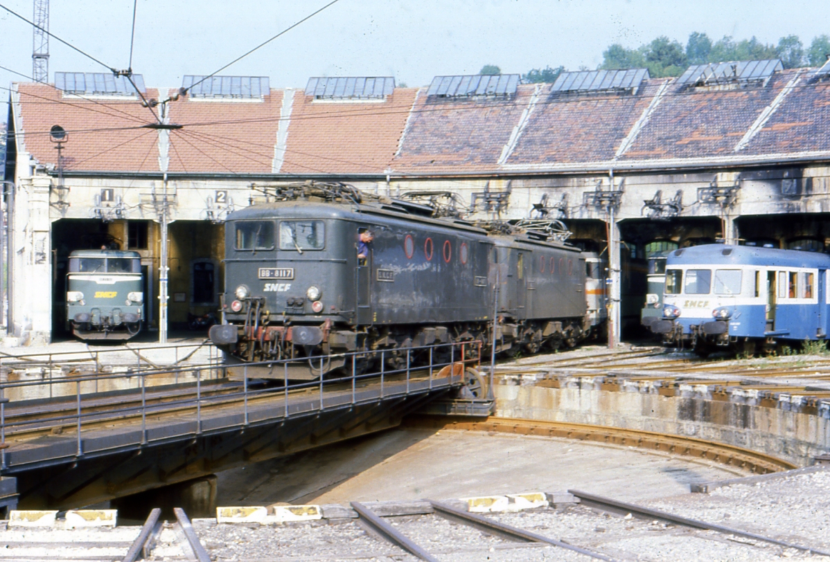 LA PASSION DU TRAIN: 2D2 5500