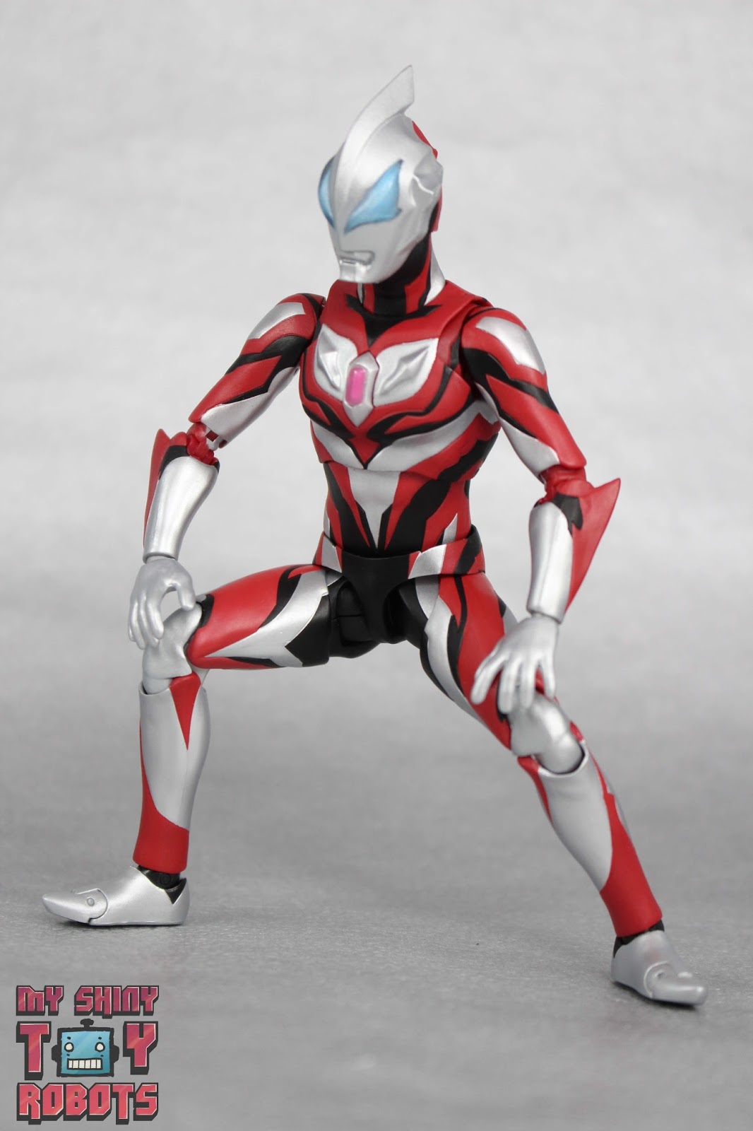 My Shiny Toy Robots: Toybox REVIEW: S.H. Figuarts Ultraman Geed Primitive