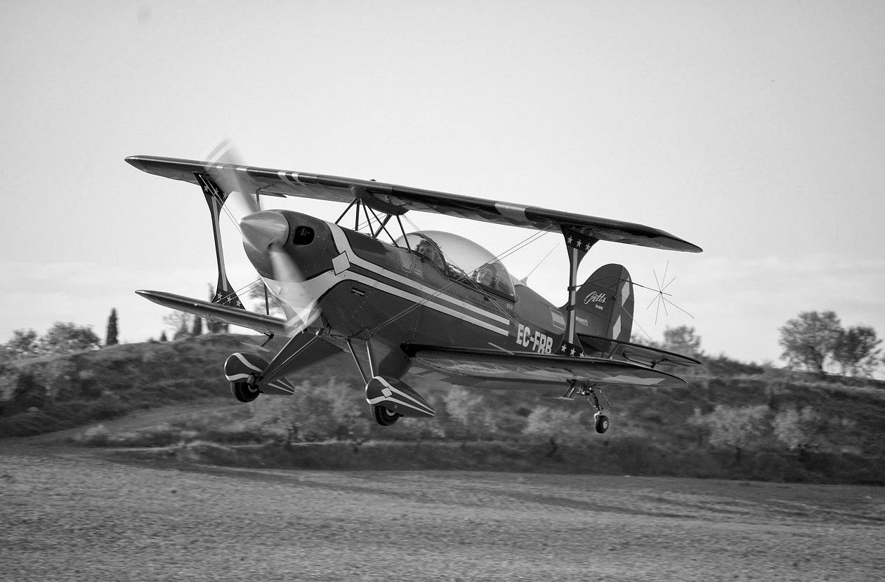 Aviación por Leandro : 1944 PITTS SPECIAL S2-B - UN PURA SANGRE