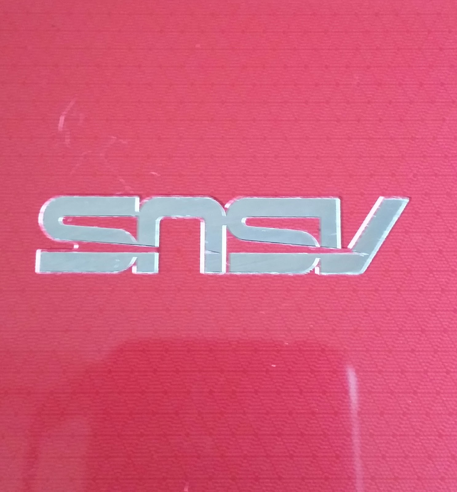 Warisan Petani: MB 47 : Laptop jenama SNSV
