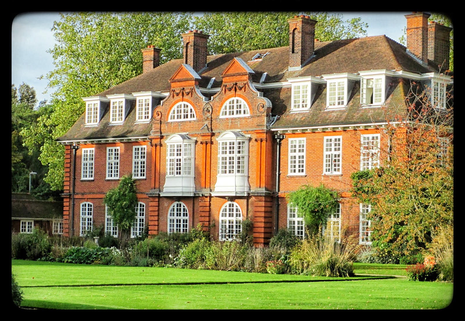 Yes-Anding The Universe.: Newnham College
