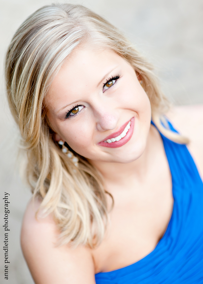 Anne Pendleton Photography: Emily - Topeka Headshots