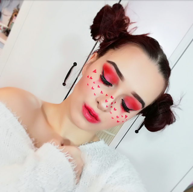 Red Heart Freckles | Makeup Look