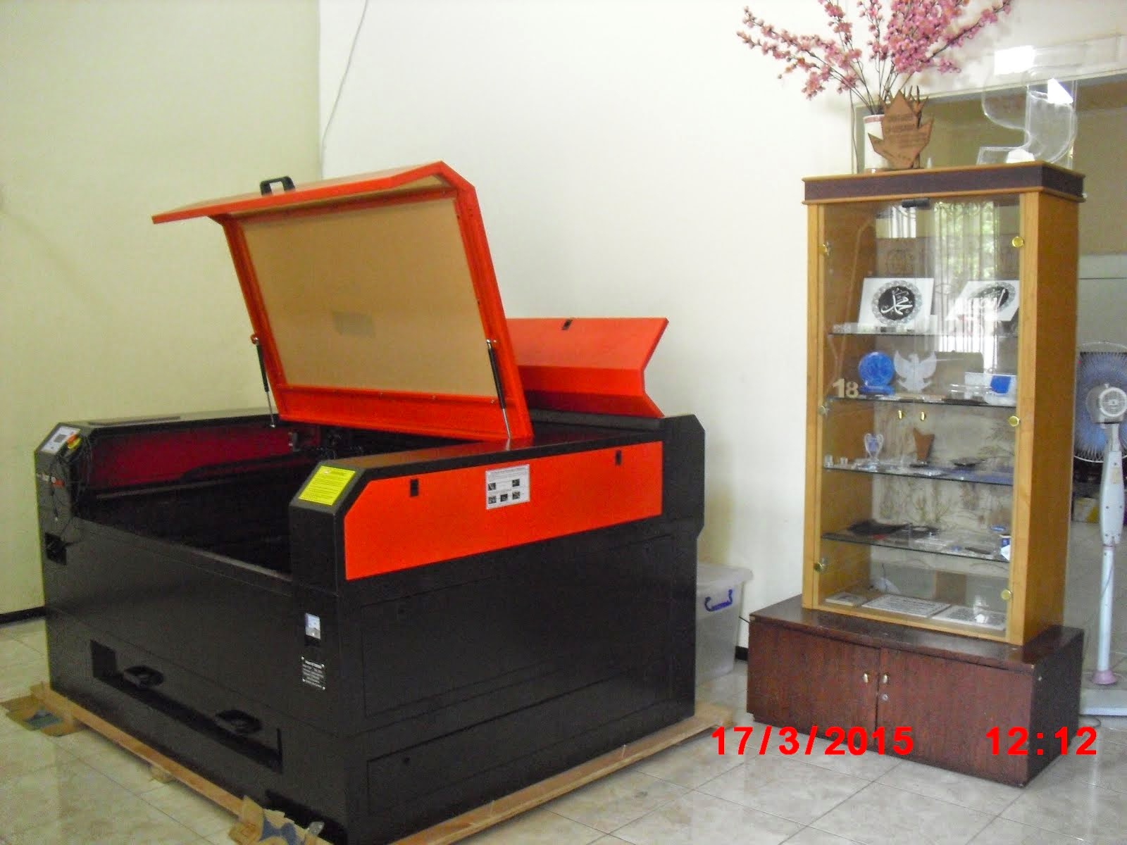 DEALER RESMI MESIN TURBO LASER CUTTING GRAVIR INDONESIA: CP MESINDO