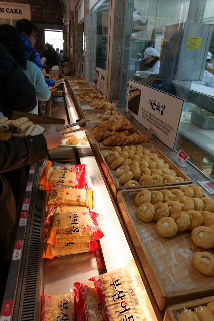 [Food] Uh-mook (어묵, Korean fish cake) ~ peacebreeze