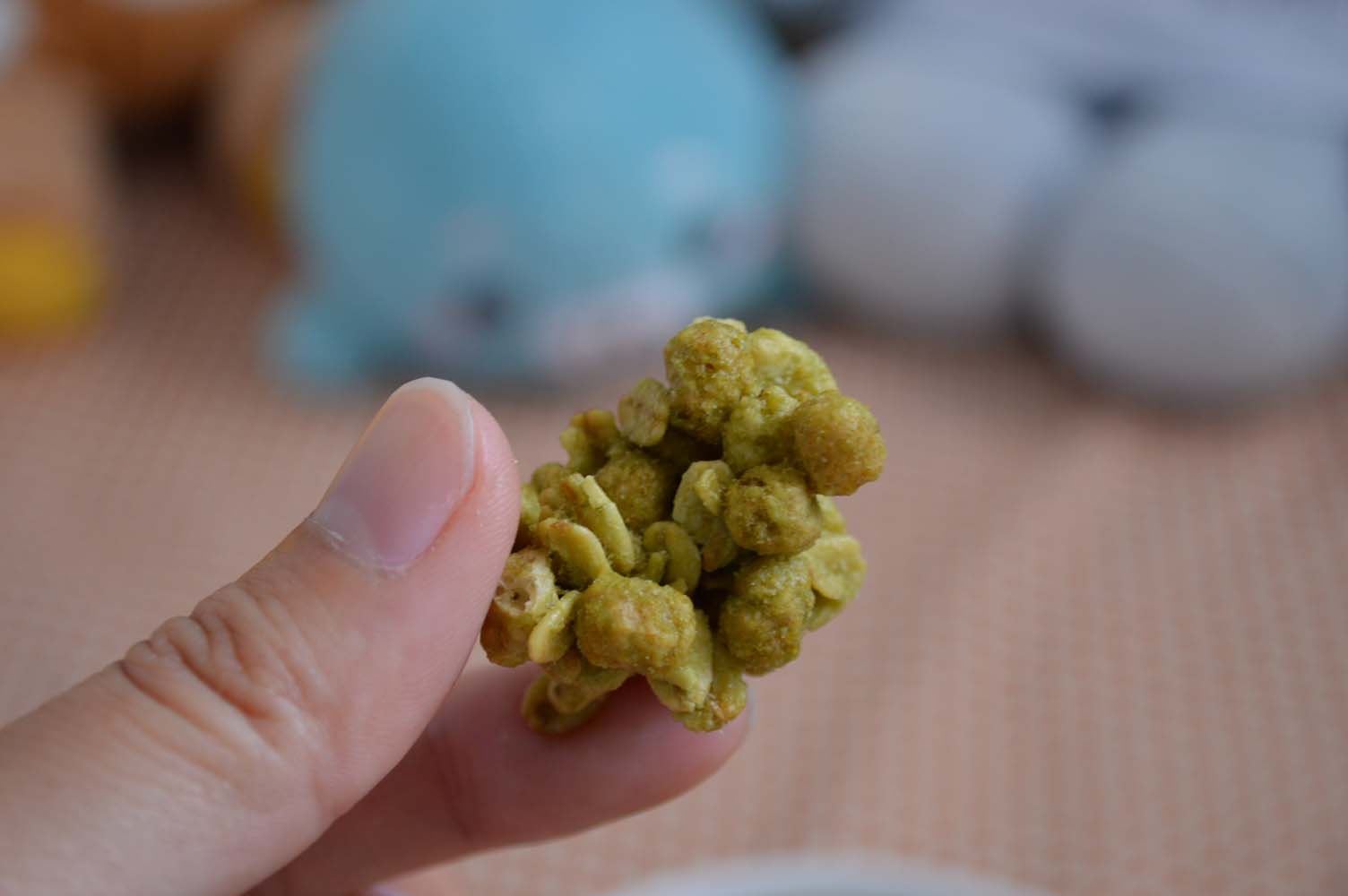 GOROTTO GRANOLA MATCHA CEREAL FOR BREAKFAST ! | CEREAL REVIEW