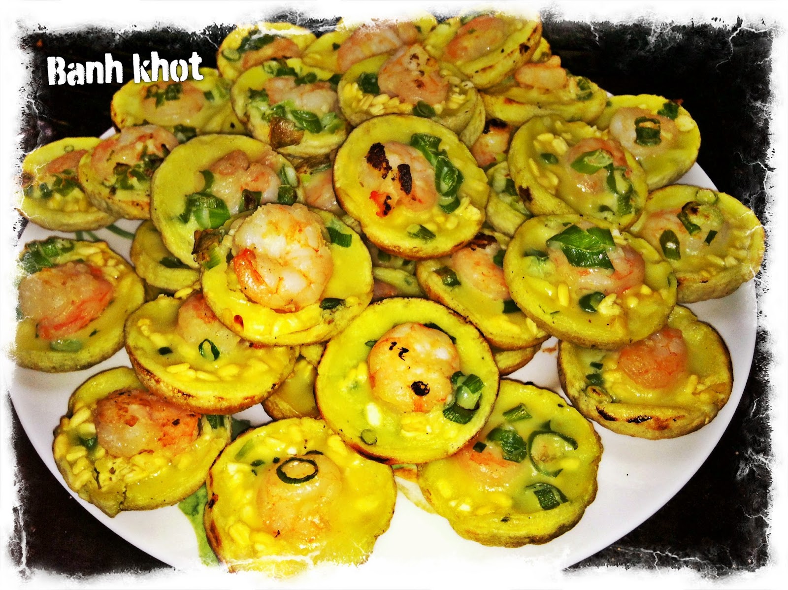TrucVy-Zoe's Zone: Banh Khot - Mini Shrimp Pancakes