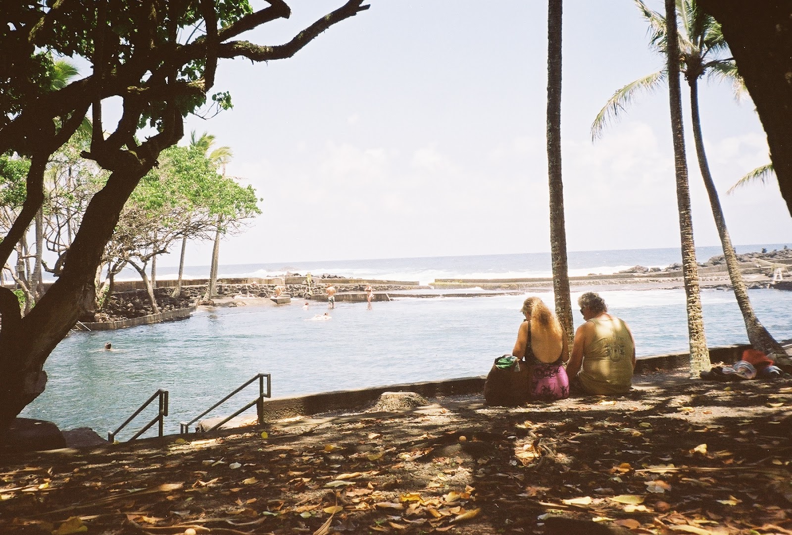 be great.: Finding 'life colors" with Mr.Izukura: Hilo (7/31)