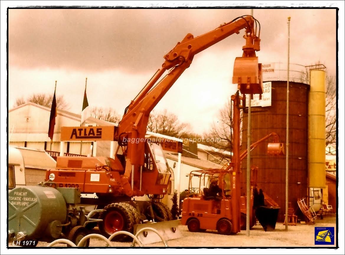 Bagger Galerie Construction Machines: Atlas 1302 Hydraulikbagger Excavator