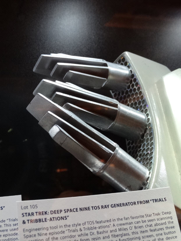 Star Trek Prop, Costume & Auction Authority: TOS-Style Engineering Ray ...