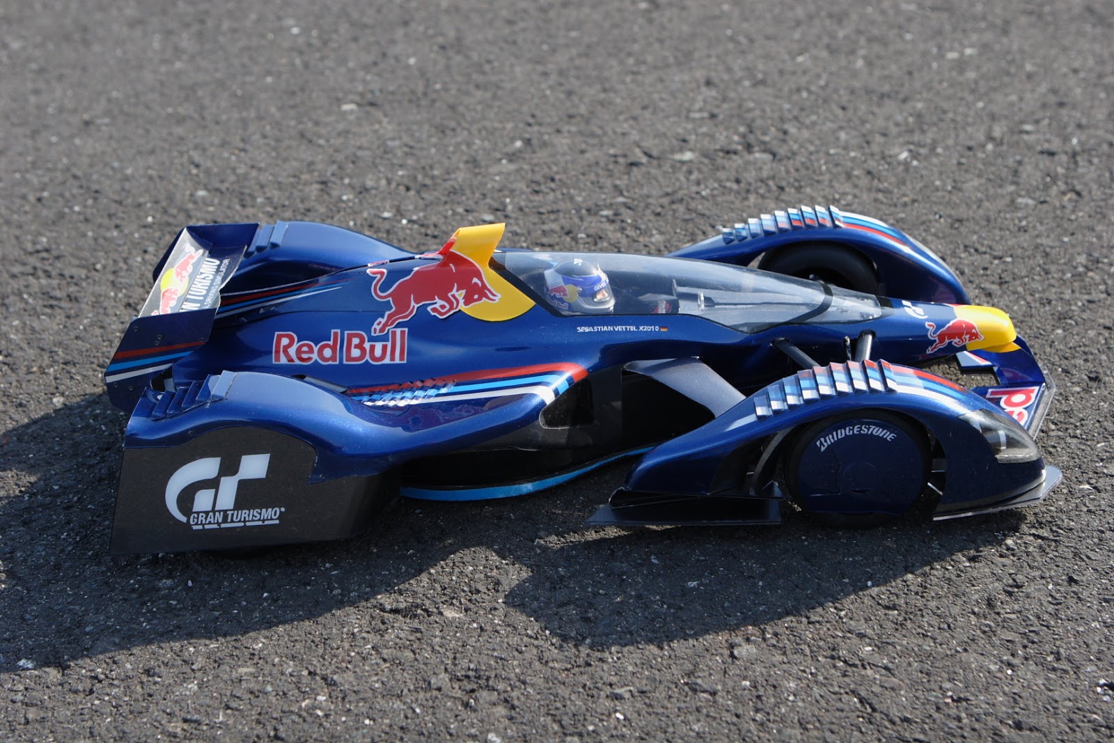 S37Racing: Red Bull X2010 14