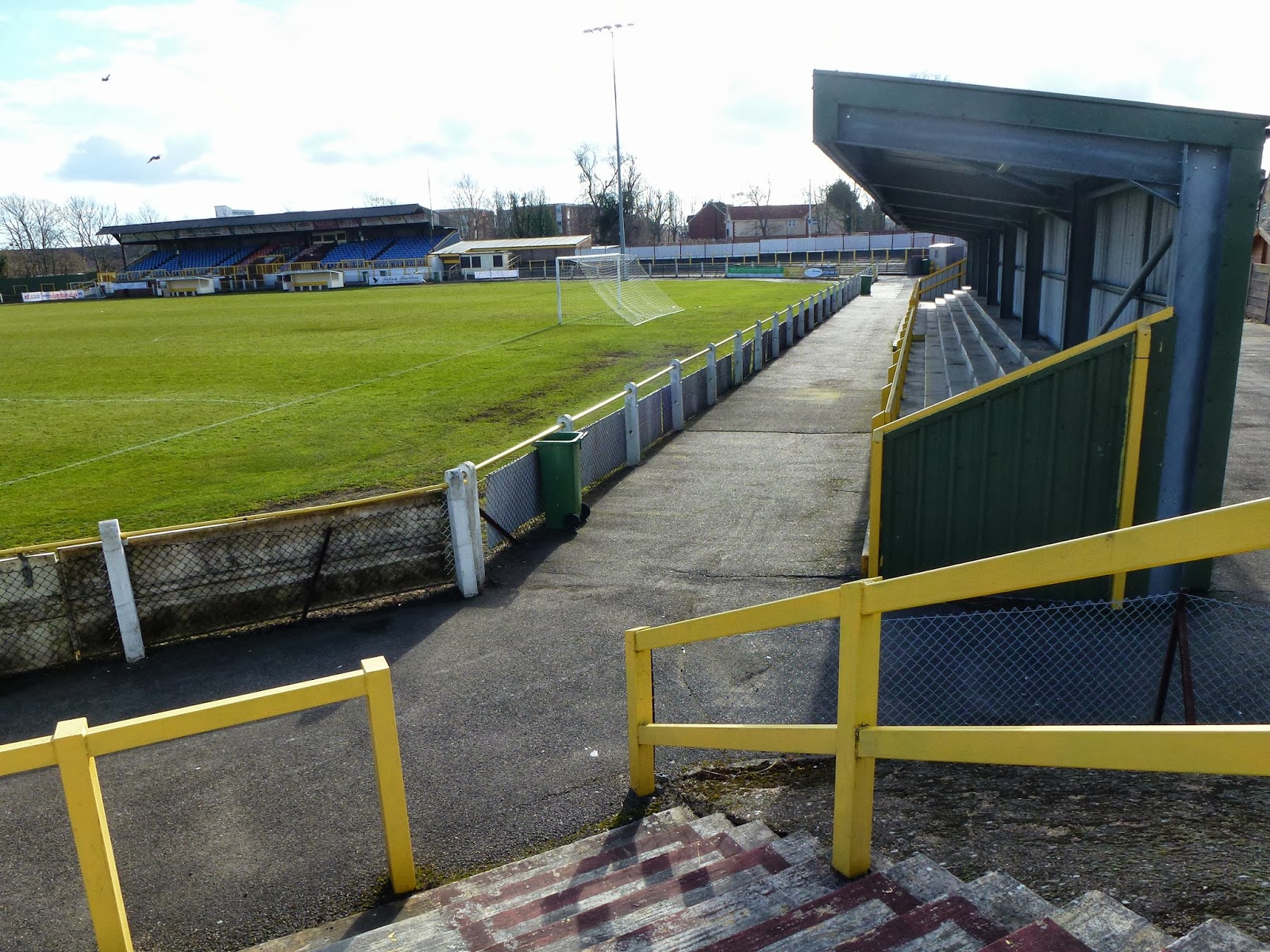 Extreme Football Tourism: ENGLAND: Sutton United FC
