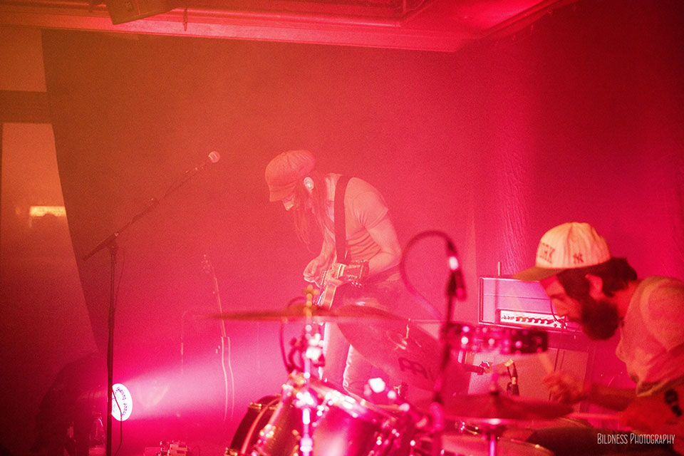 Recyclable Sounds: Pretty Lightning "The Rhythm Of Ooze" (2017)