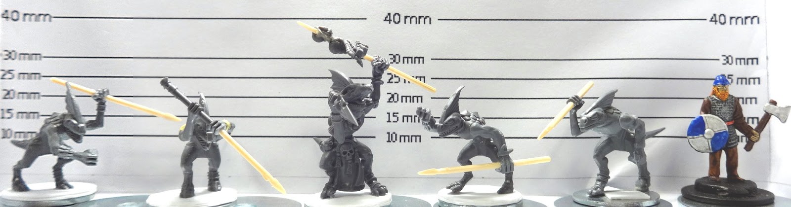 Cheap fantasy minis!: Warhammer skinks as 1/72 lizardmen