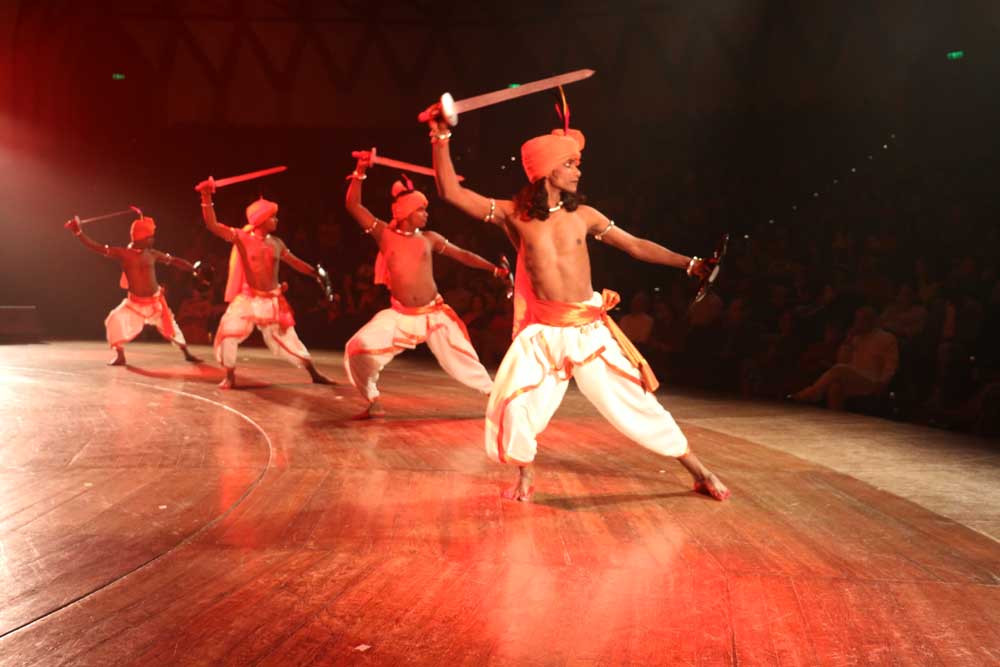 Festivals of India: Chaiti Festival, or Chhau festival is the important ...