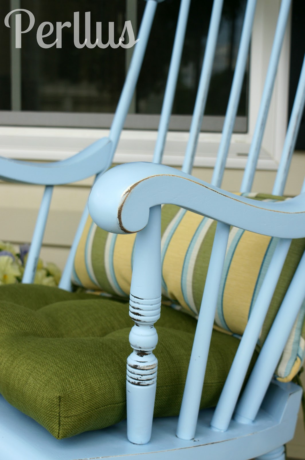 Junky Joy : Story Of A Chair