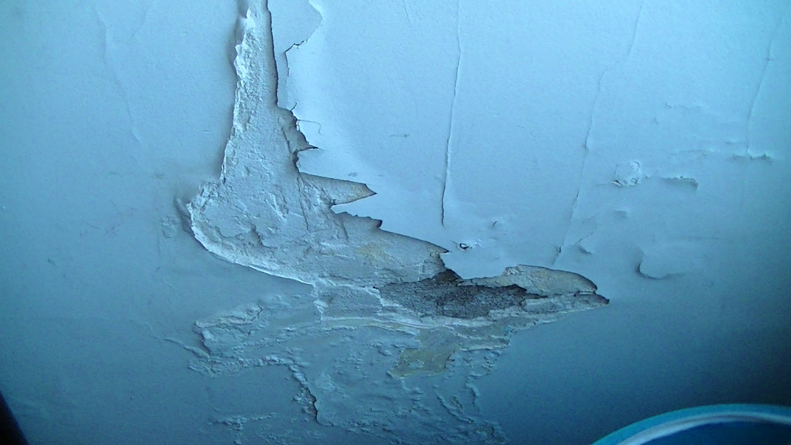 Puentes de papel: LA GOTERA