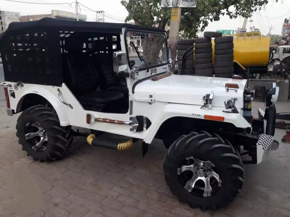 Hunter Jeep ready your booking to