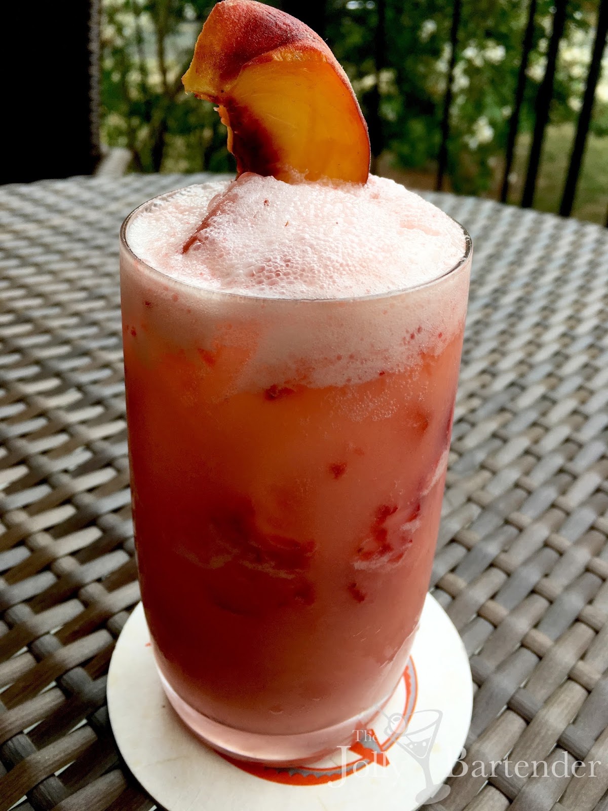 The Jolly Bartender: Peach Blow Fizz