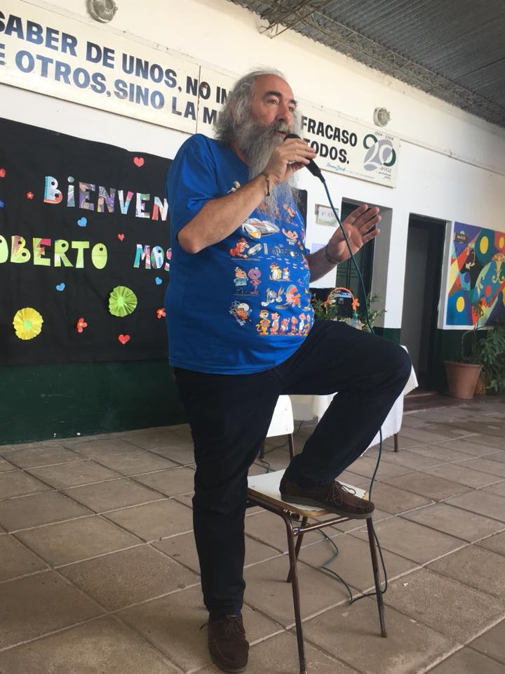 CAPACITADORA REGIÒN 24: ROBERTO MOSCOLONI: UN ARTISTA DE LAS PALABRAS