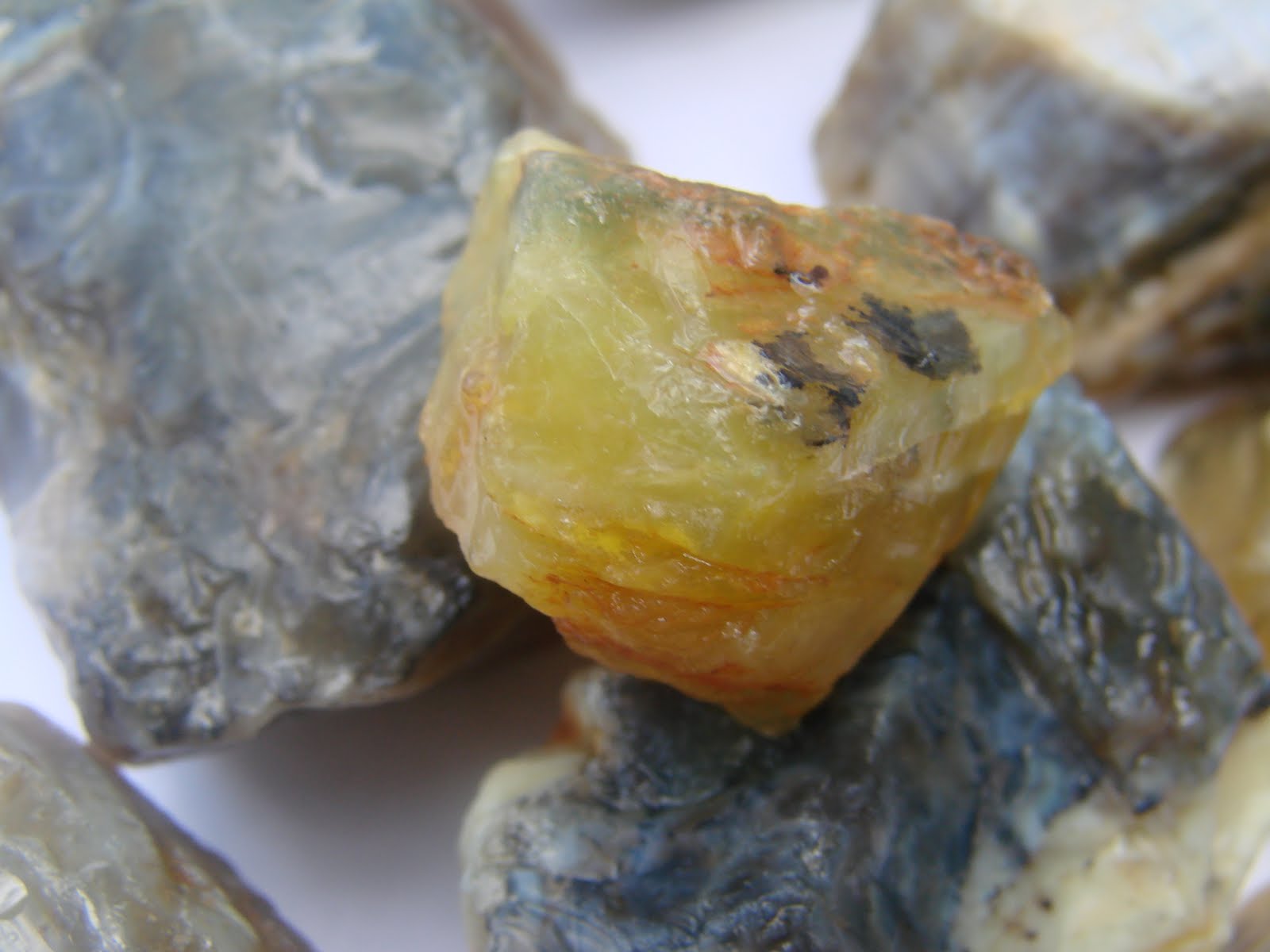 Buru Computers and Electronics: Unpolished raw rough Orange Opal ...