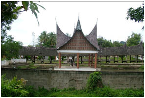 BALAIRUNG SARI NAGARI TABEK BUKTI SEJARAH YANG PERLU DILESTARIKAN ...