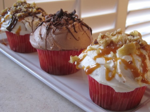 8 Easy Toppings for Cupcakes Day #1 Nutella Cupcakes