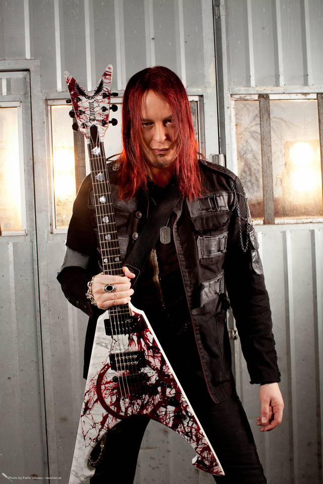 Zona Rock Dan Metal : MICHAEL AMOTT