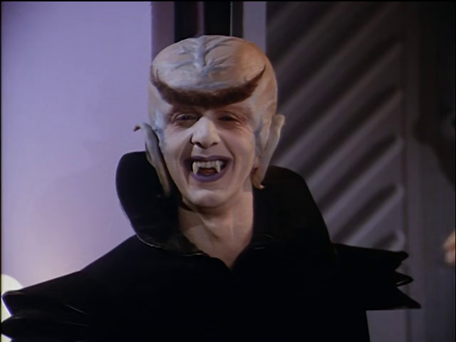 Misfit Robot Daydream: Buck Rogers in the 25th Century - "Space Vampire"