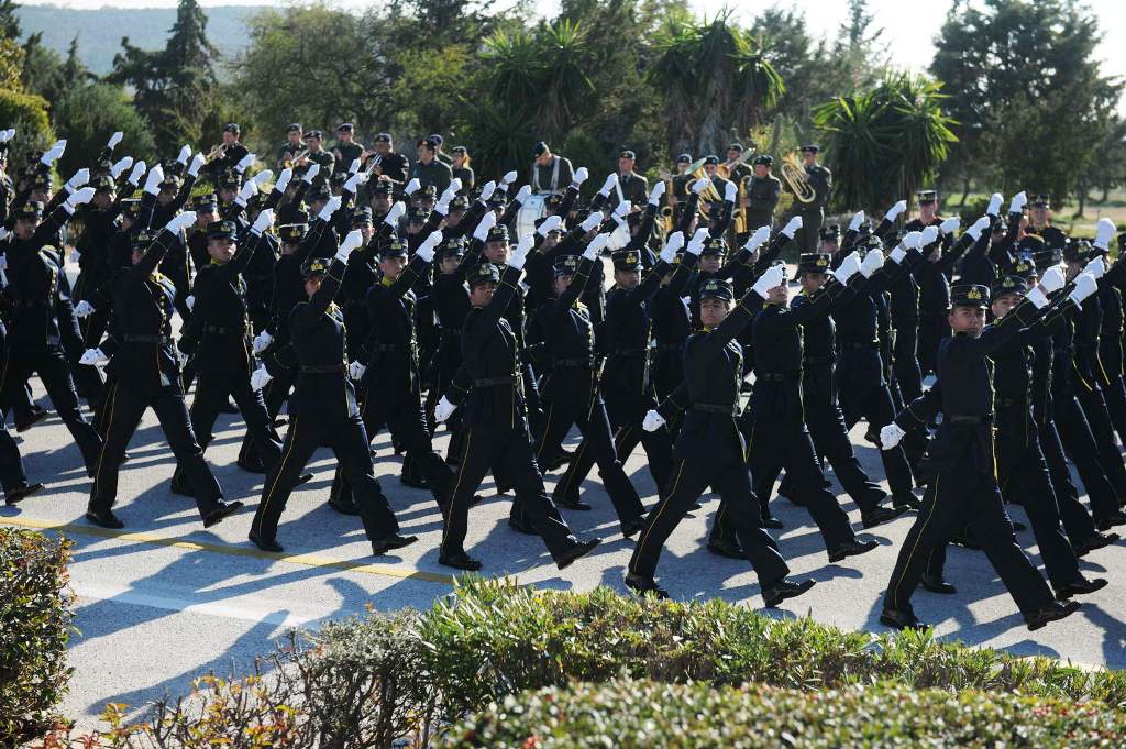 Ορκίστηκαν οι Πρωτοετής Ευελπιδες - ΣΤΡΑΤΙΩΤΙΚΑ ΘΕΜΑΤΑ... ΕΠ ΩΜΟΥ