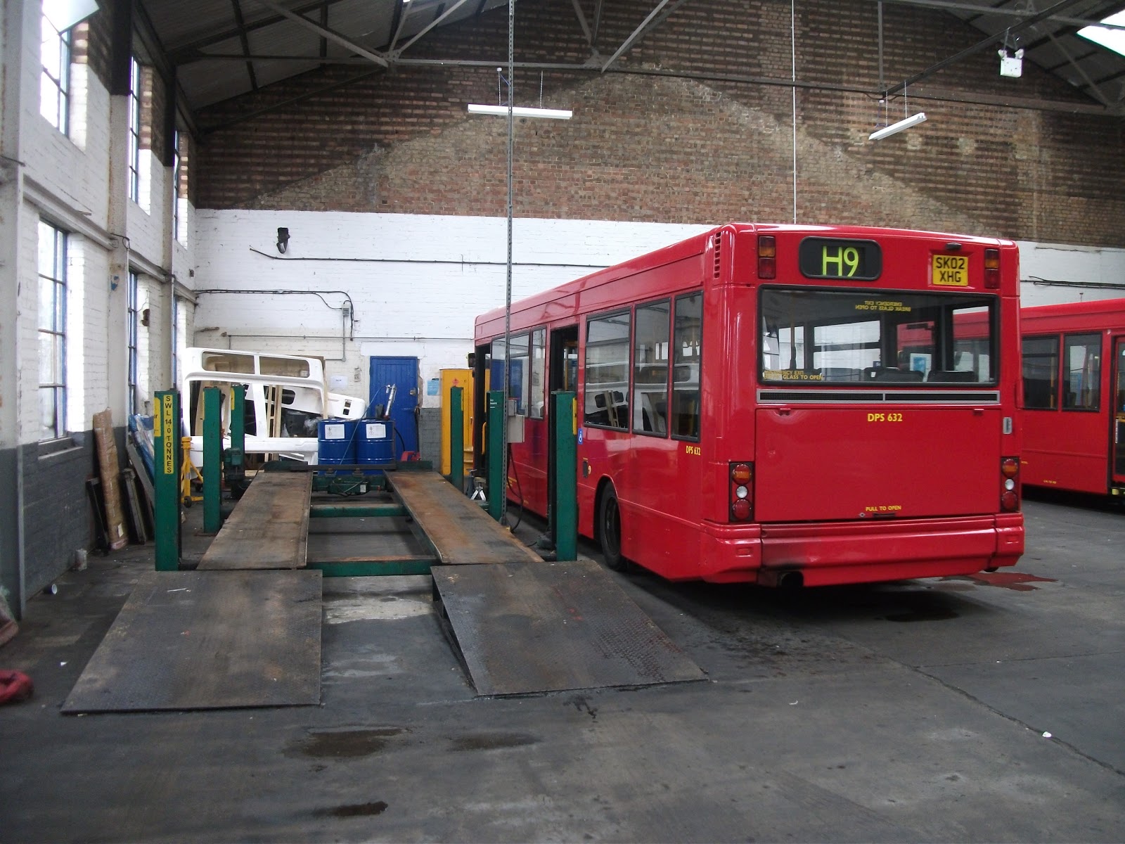 The Circle of London : London Sovereign Harrow Garage [SO]