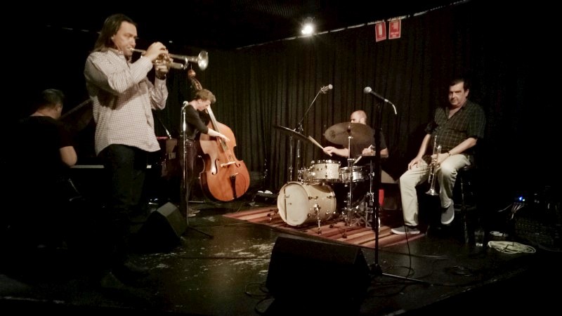 Canberra Jazz blog: Big city burn