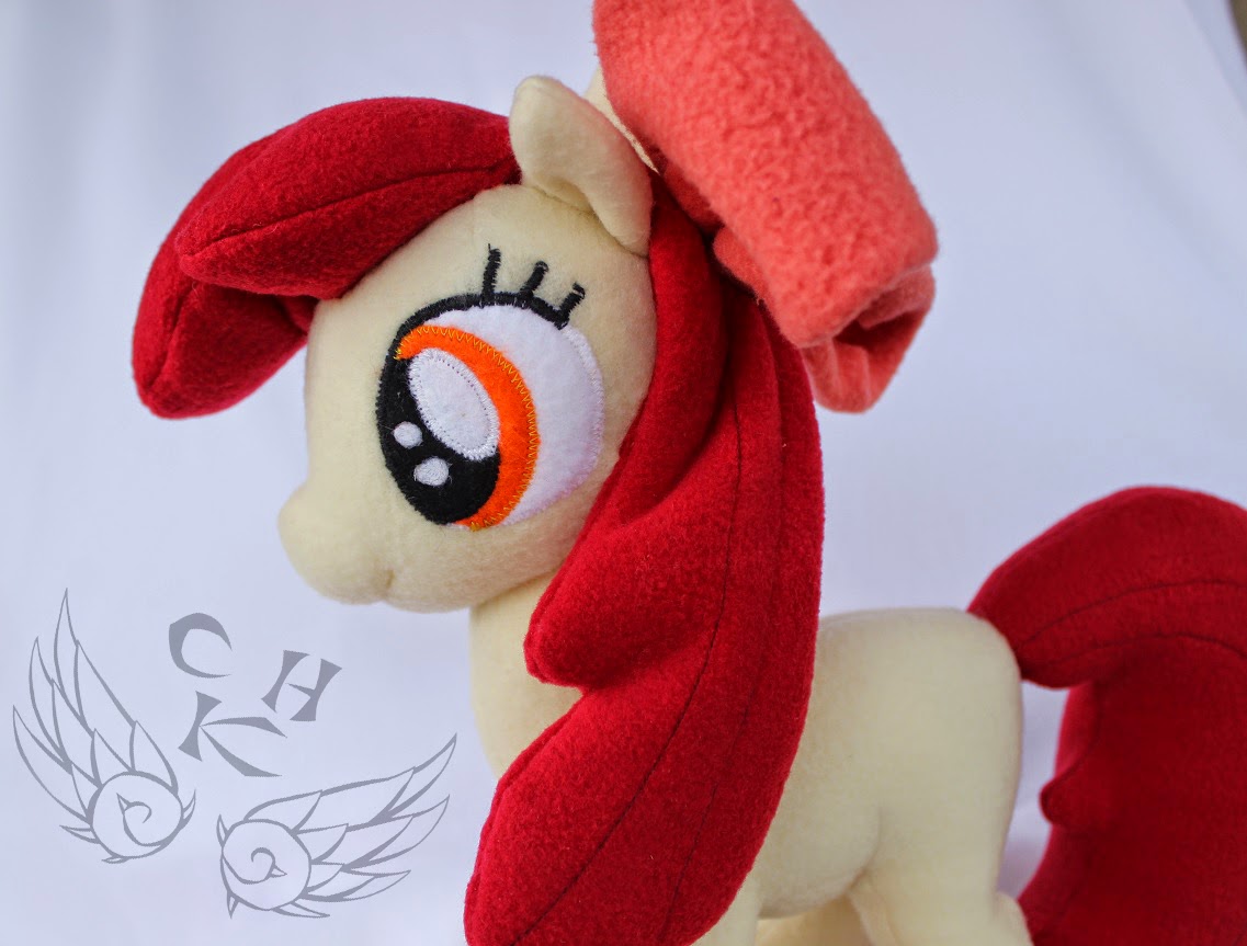 Igła Młotek i Pędzelek: Apple Bloom i Angry Birds