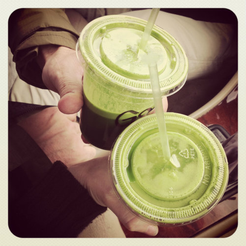 Green Smoothies & Clay Pots | 17 Apart