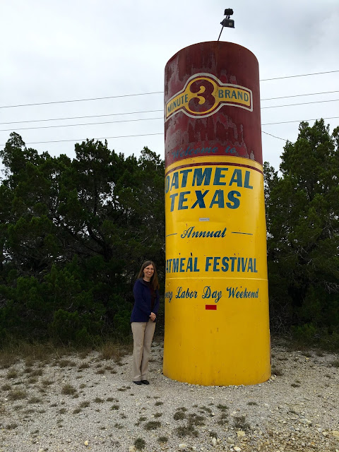 Birdie Snaps: The Large Oatmeal Box in Oatmeal, Texas
