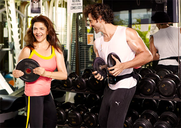 Actor Hrithik Roshan Mother Pinky Roshan