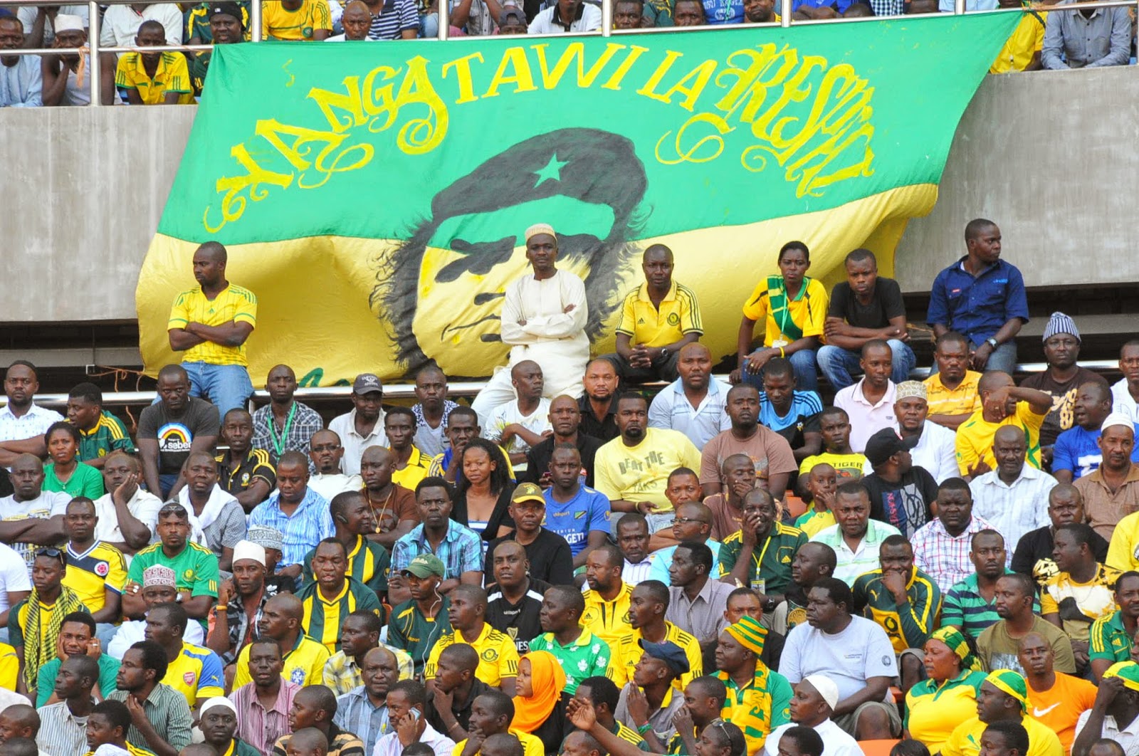 MATUKIO @ MICHUZI BLOG: YANGA YAIPIGISHA KWATA JKT RUVU, YAICHAPA 2-0